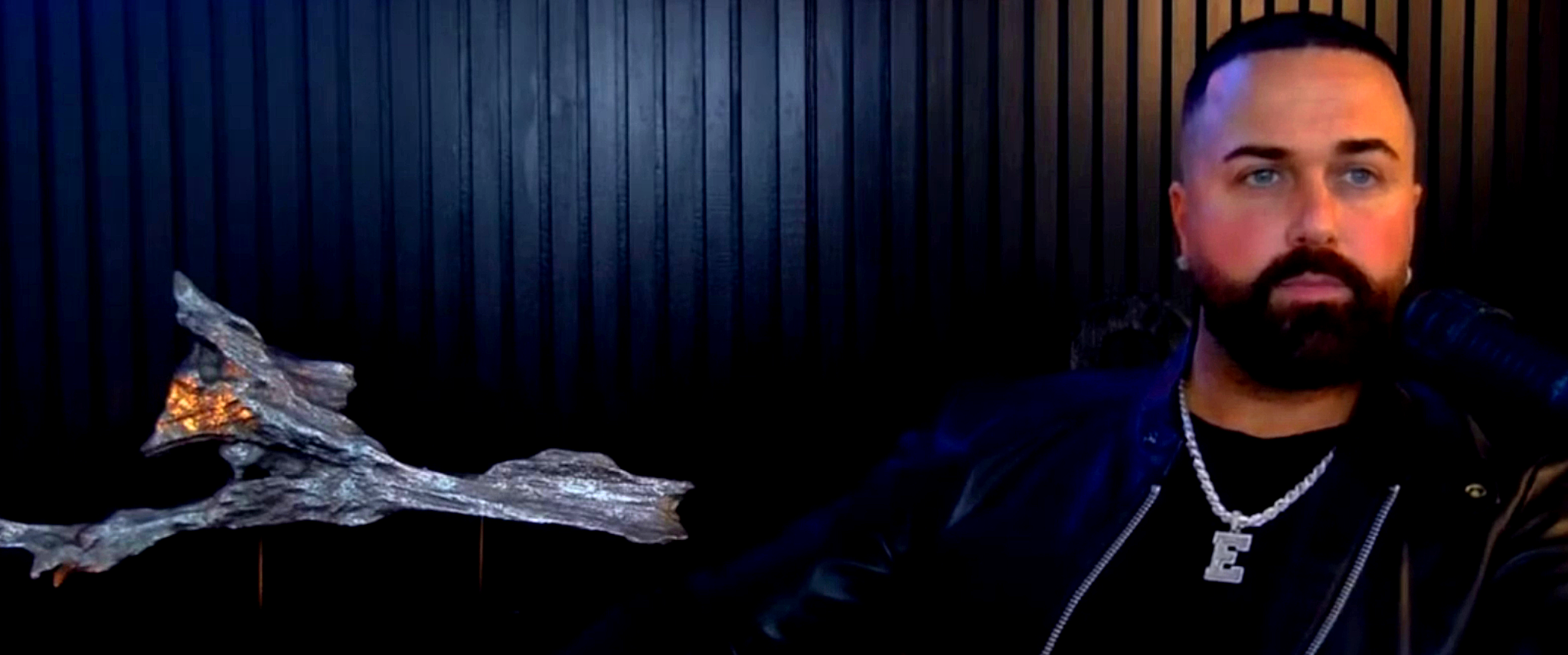 About – Everett Overton